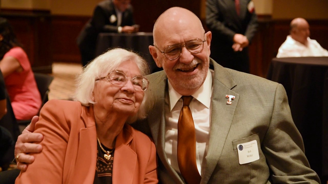 Bob McKay - Football Hall of Famer: Net Worth, Detailed Information - CollegeNetWorth.com