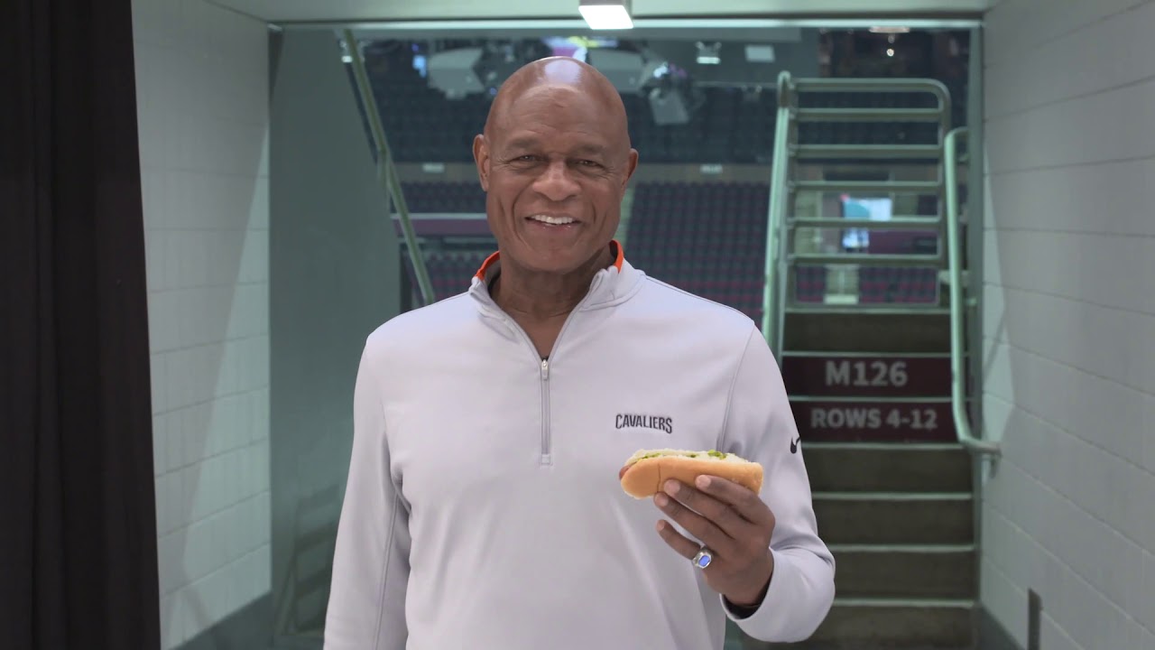 Austin Carr - Cleveland Cavaliers Announcer Contract, Net Worth ...