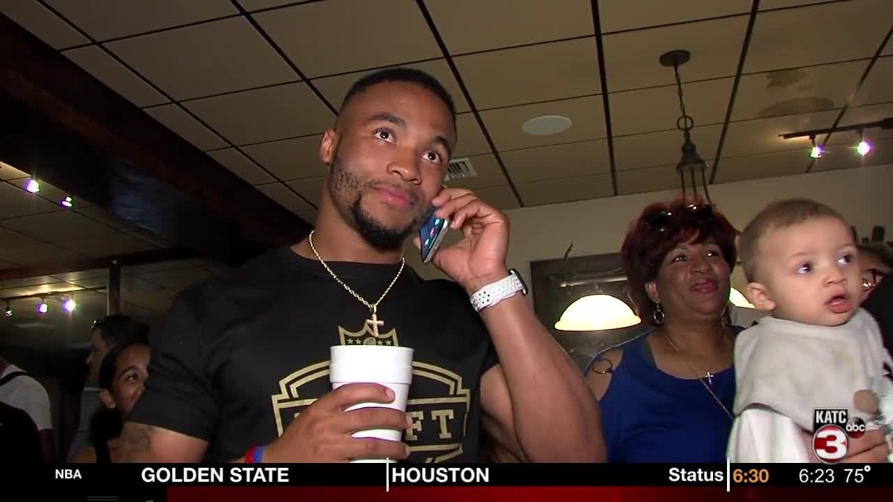 Elijah Mitchell - San Francisco 49ers Net Worth, Contract, Detailed Information ...