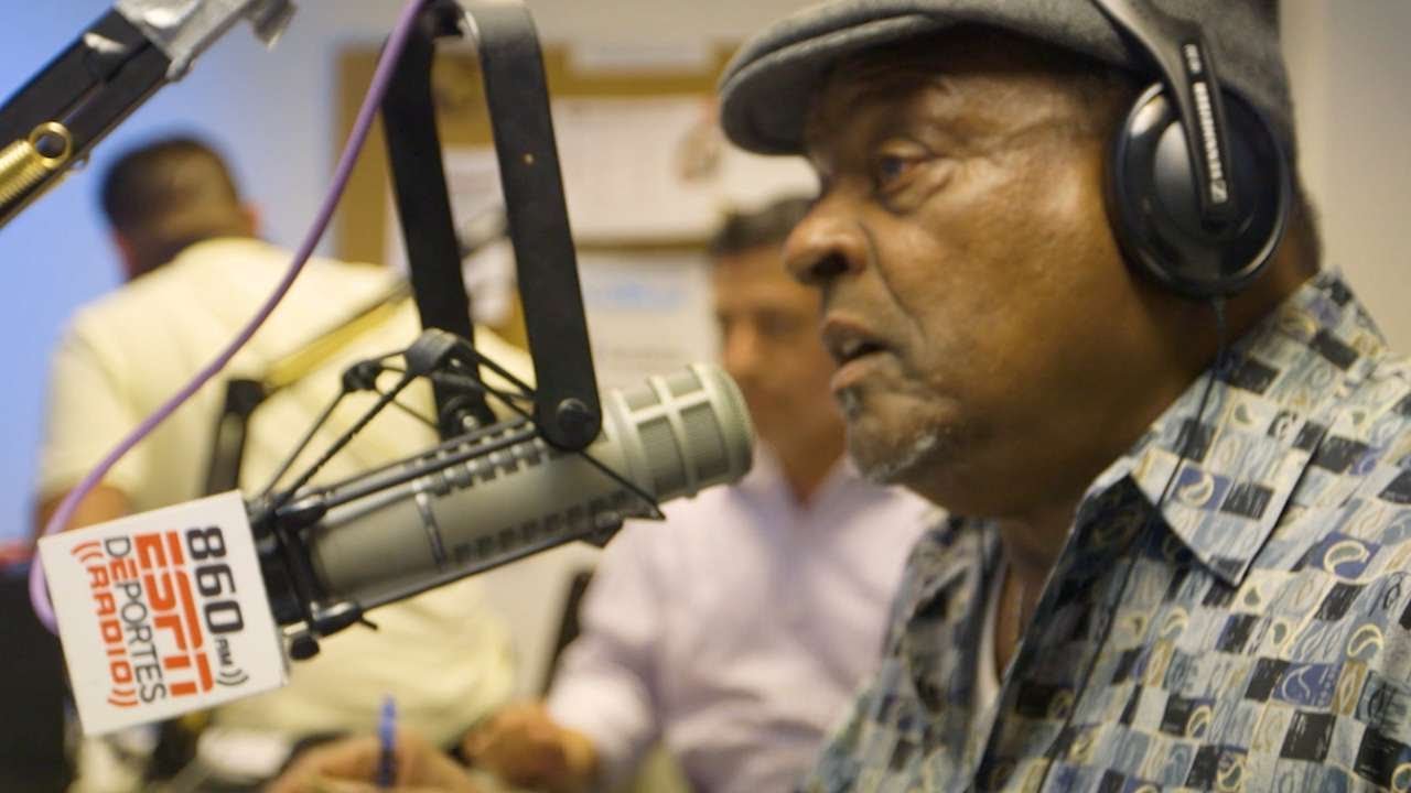 Tito Fuentes - San Francisco Giants: Announcer - Network Contract, Net ...