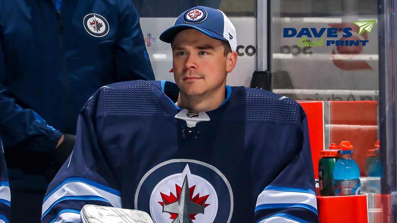 Eric Comrie NHL - Net Worth, Contract, Detailed Information - CollegeNetWorth.com