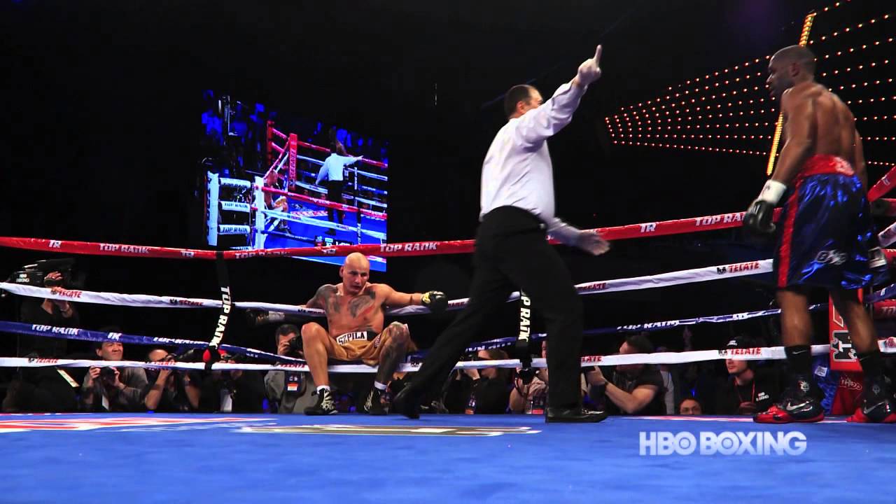 Mike Perez Boxing - Net Worth, Contract, Detailed Information - CollegeNetWorth.com