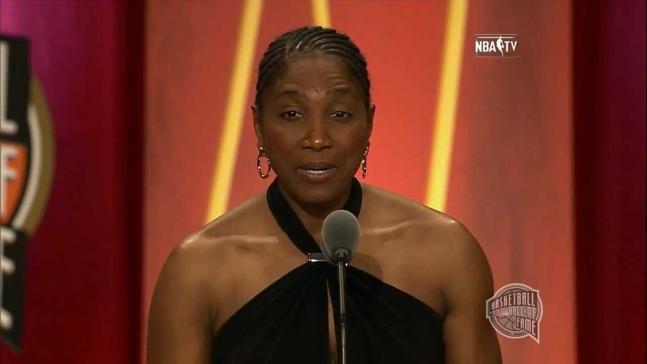 Teresa Edwards - Basketball Hall of Famer: Net Worth, Detailed Information - CollegeNetWorth.com