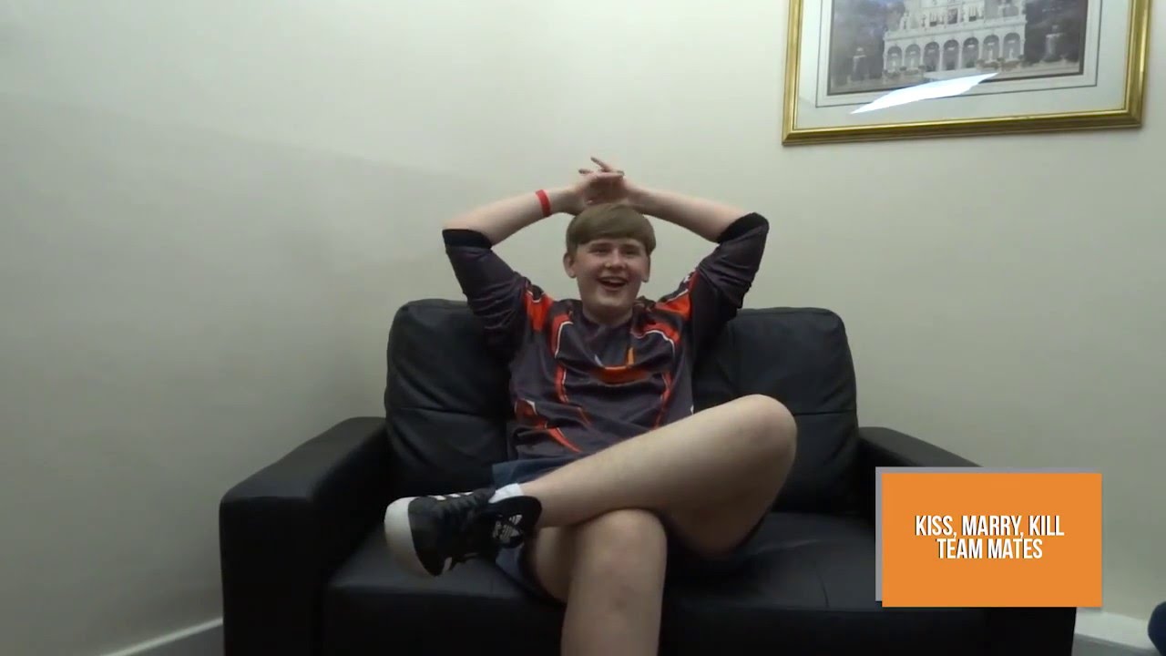 Insight - Call of Duty: Professional Player Salary, Net Worth, Player ...