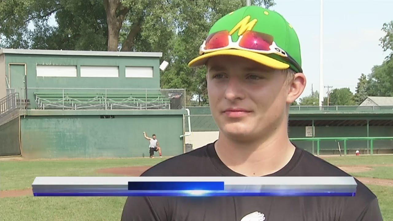 Easton Miller - Iowa State NIL Deals, Net Worth, Player Information ...