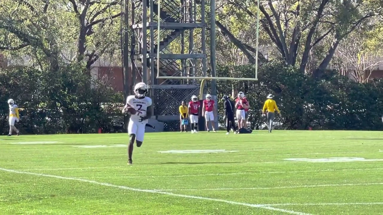 Holman Edwards - Houston NIL Deals, Net Worth, Player Information ...