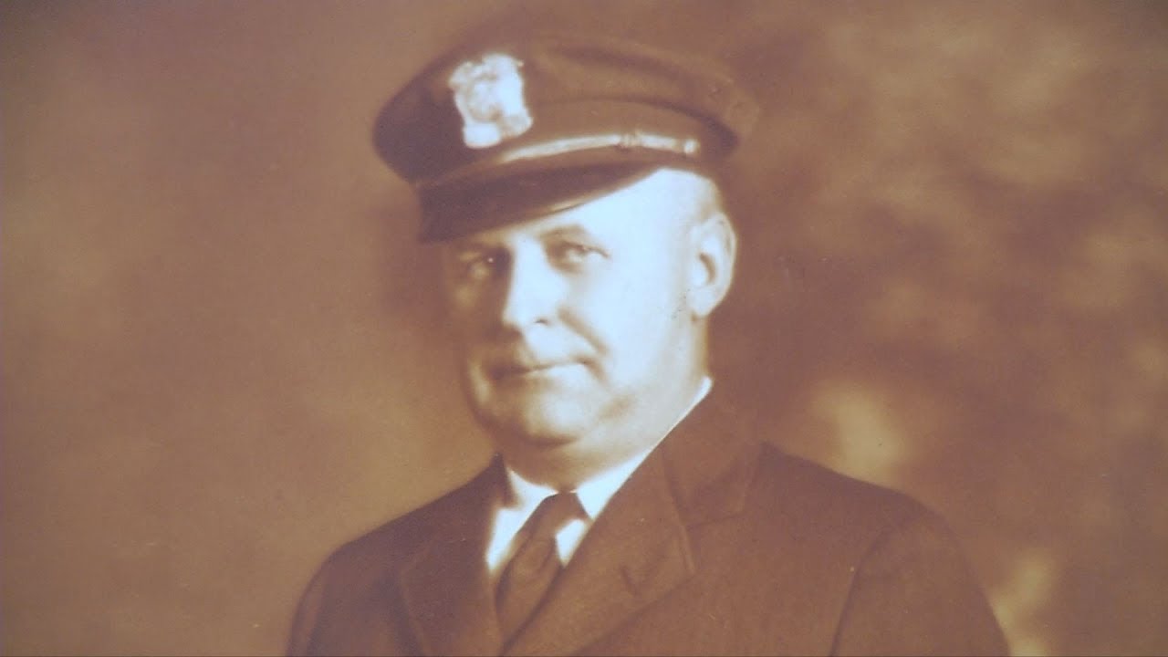 Hampton Earle - Clemson NIL Deals, Net Worth, Player Information ...