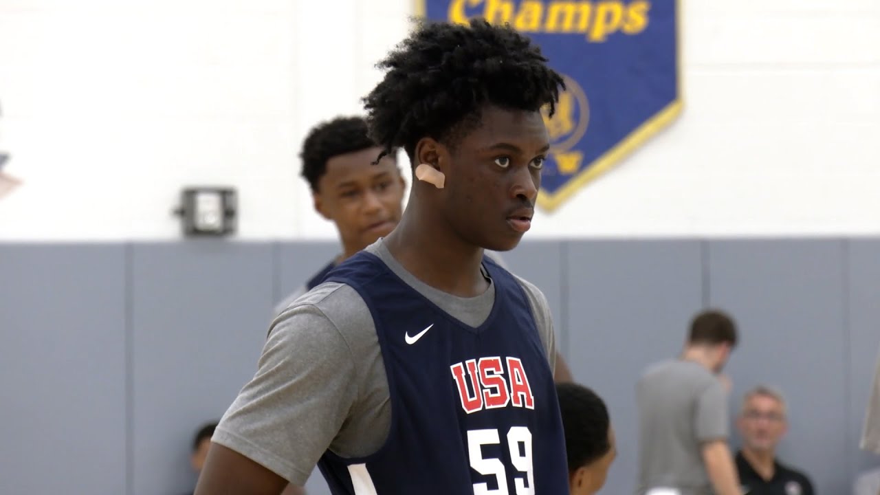 Zoom Diallo - Washington NIL Deals, Net Worth, Player Information ...